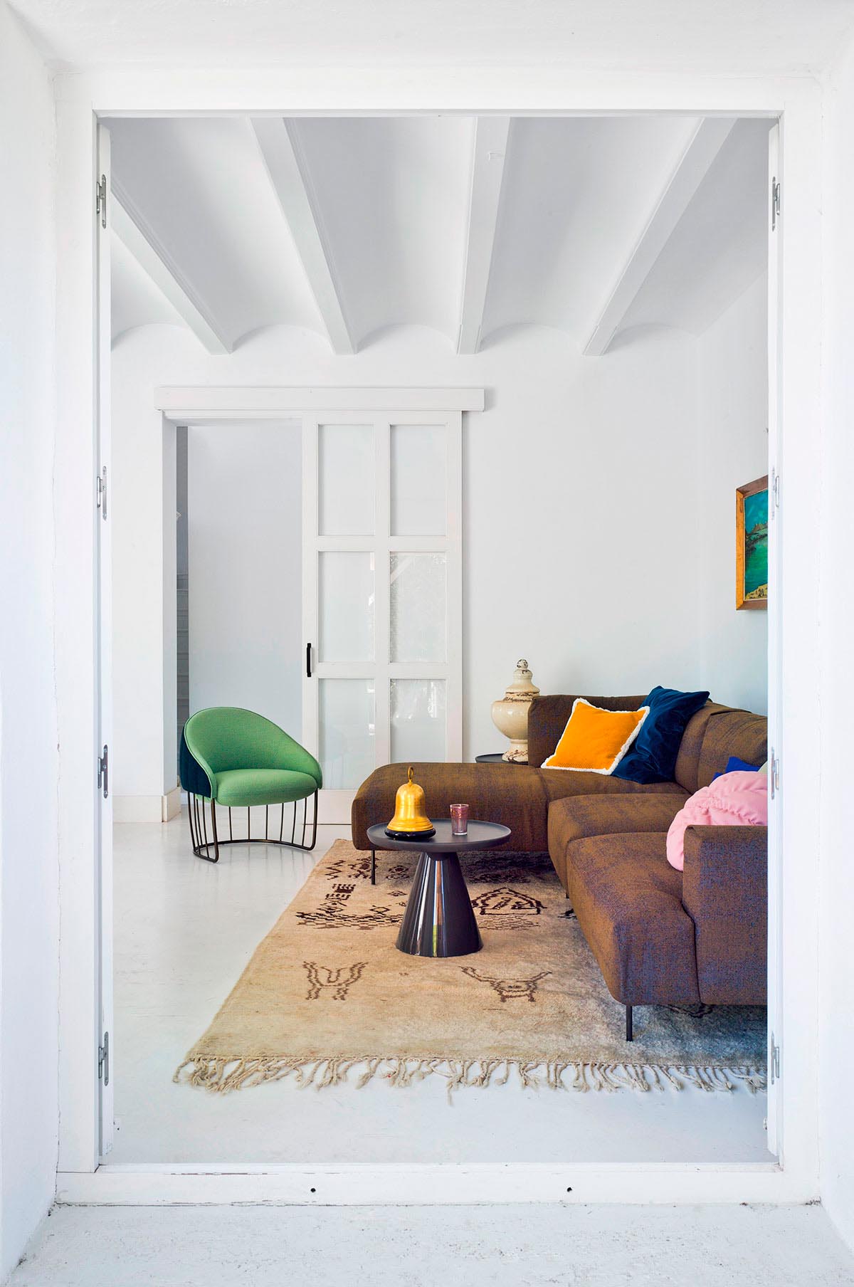 The 5 Best Corner Sofas - Discovering the Art of Living with Lomuarredi Furniture Blog