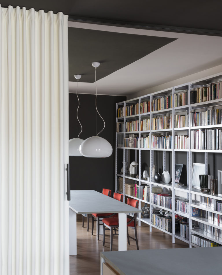 Textile Folding Doors - Discovering the Art of Living with Lomuarredi ...