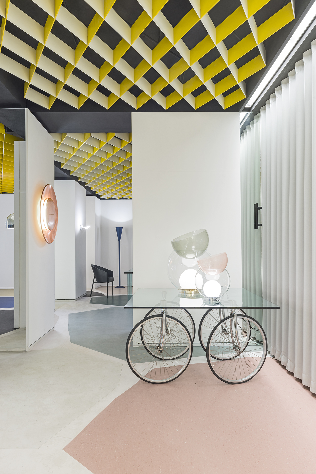 Textile Folding Doors - Discovering the Art of Living with Lomuarredi ...