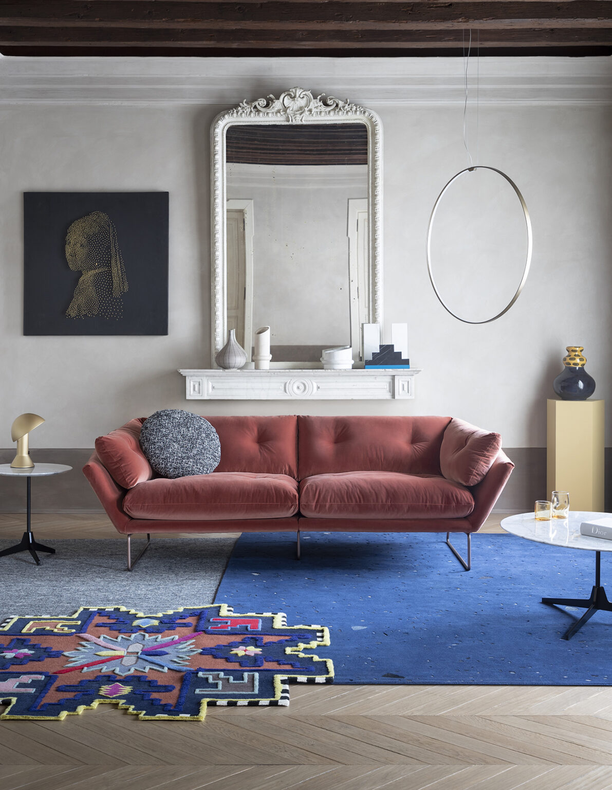 How to Decorate a Small Flat - Discovering the Art of Living with ...