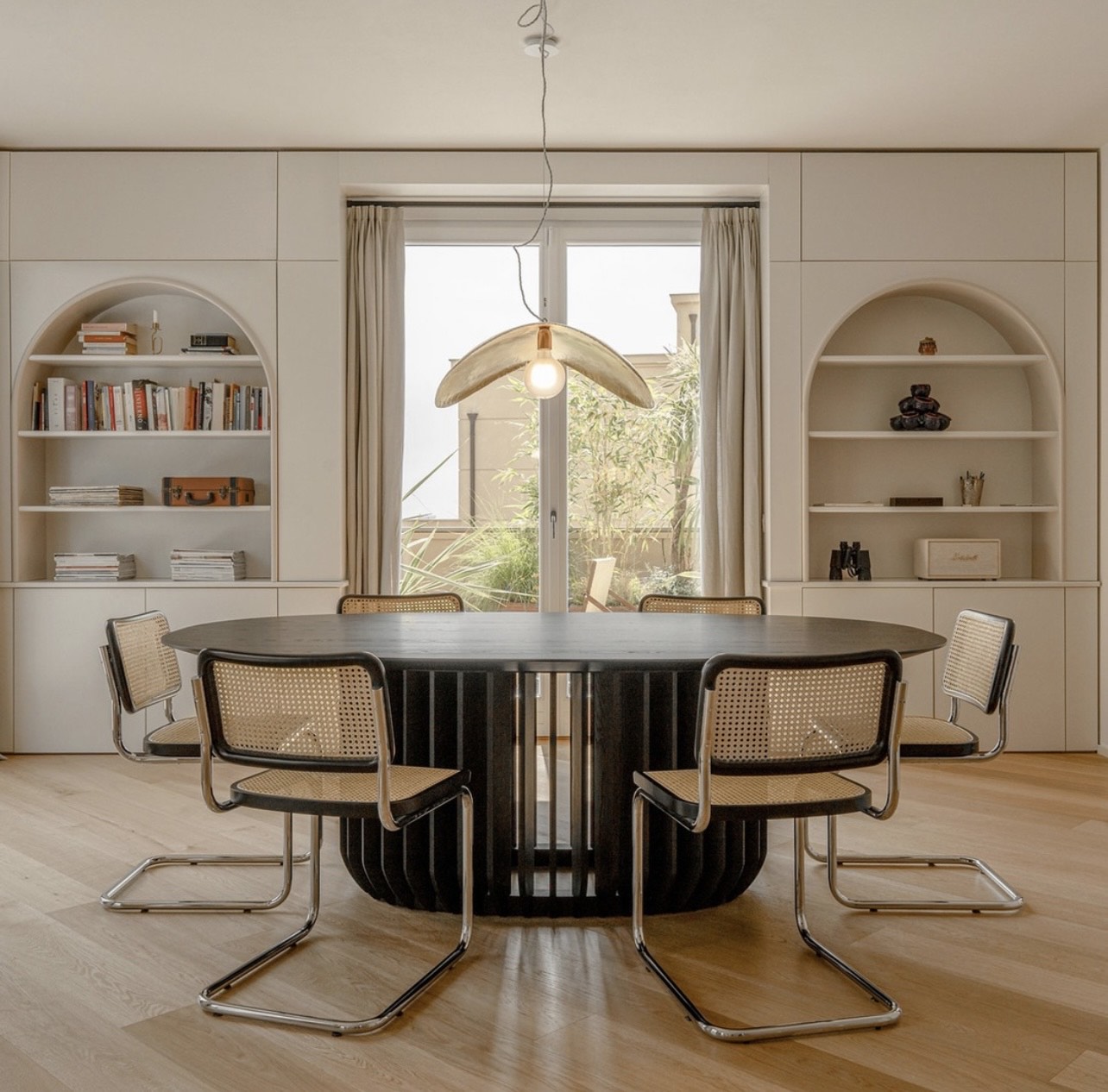 Mid-Century Modern Design - Discovering the Art of Living with ...