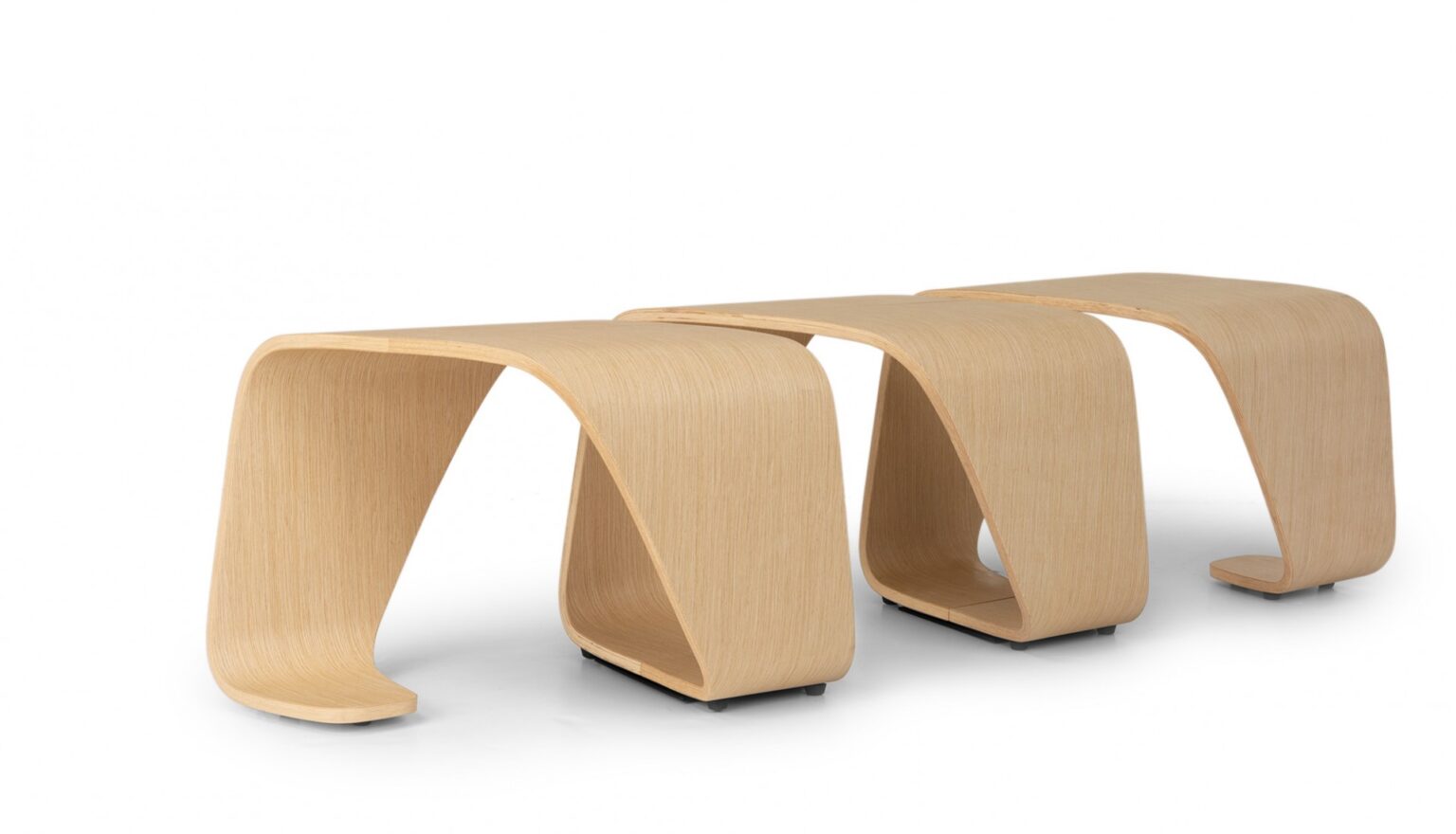 True Design DNA Bench - Discovering the Art of Living with Lomuarredi ...