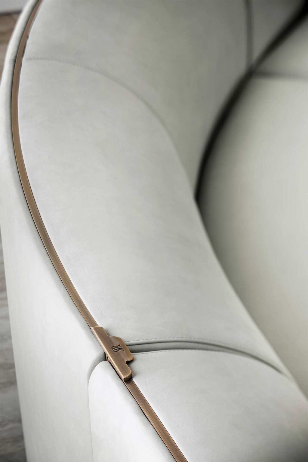 Rugiano Pierre Sofa - Discovering the Art of Living with Lomuarredi ...
