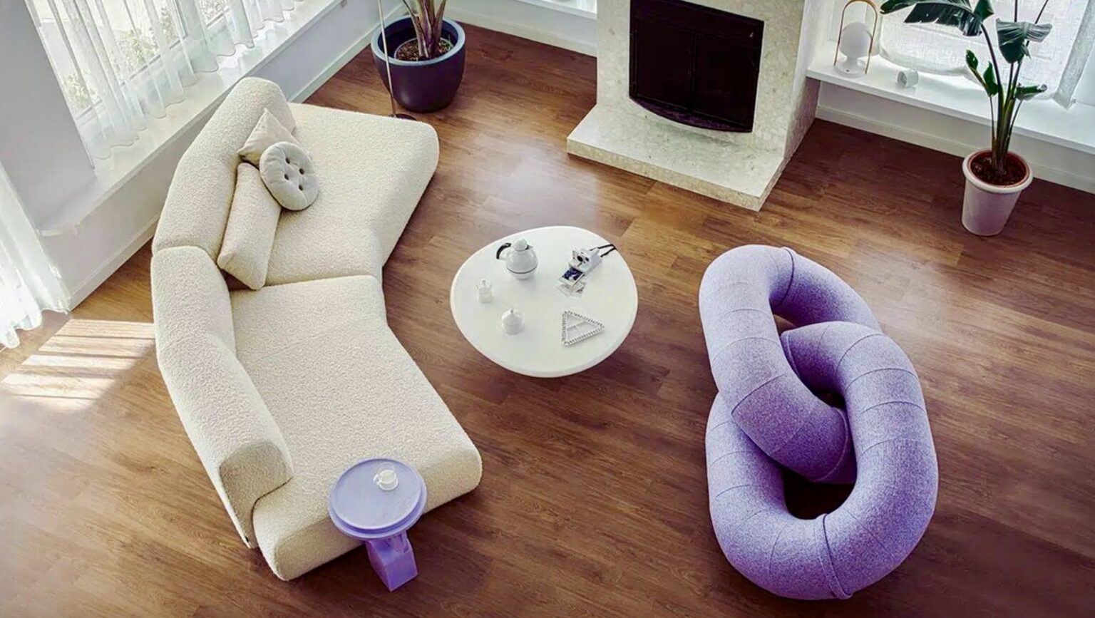 Brightening the Living Room with a Light-Coloured Sofa - Discovering ...