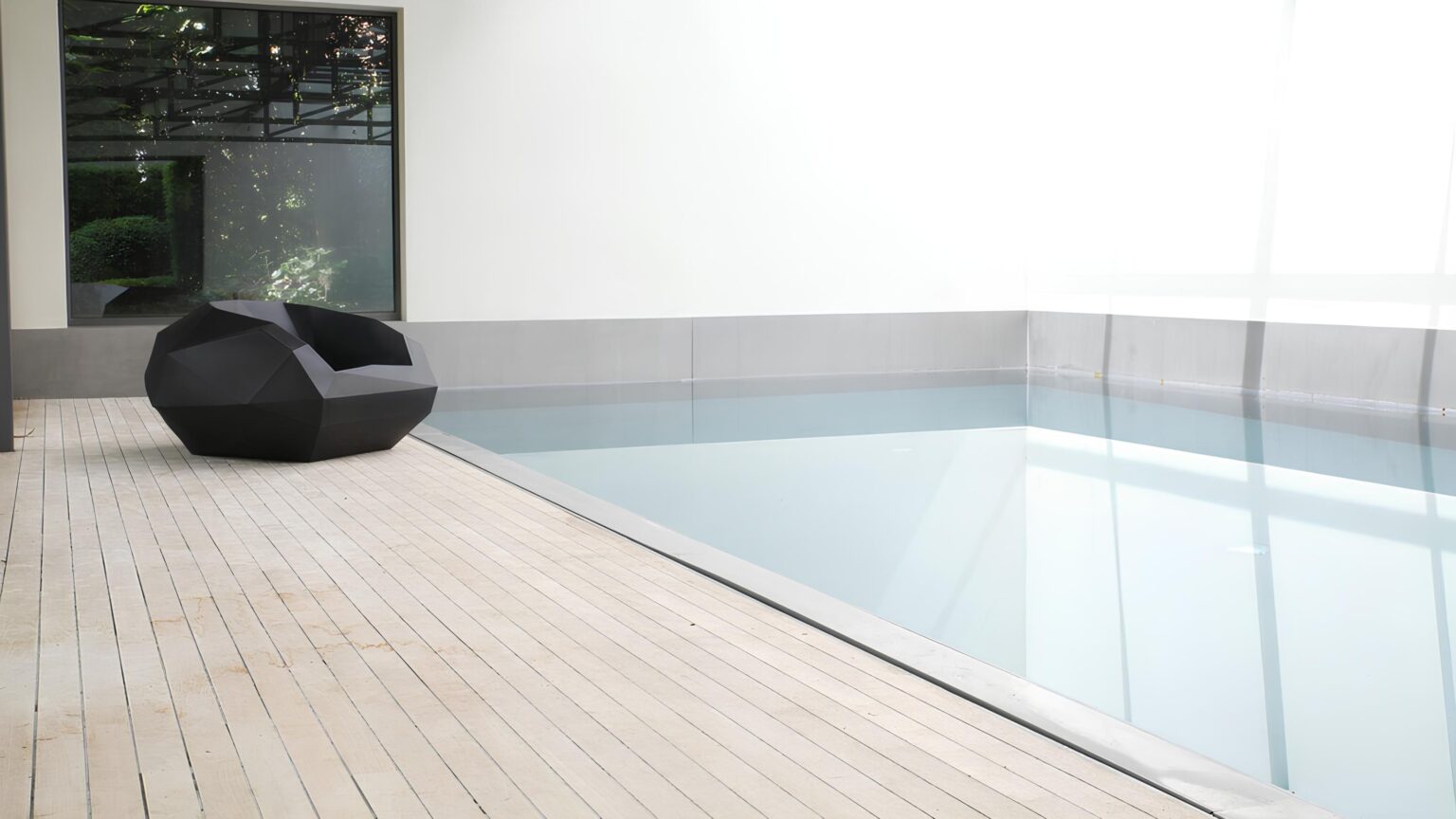 Sixinch Furniture - Discovering the Art of Living with Lomuarredi ...