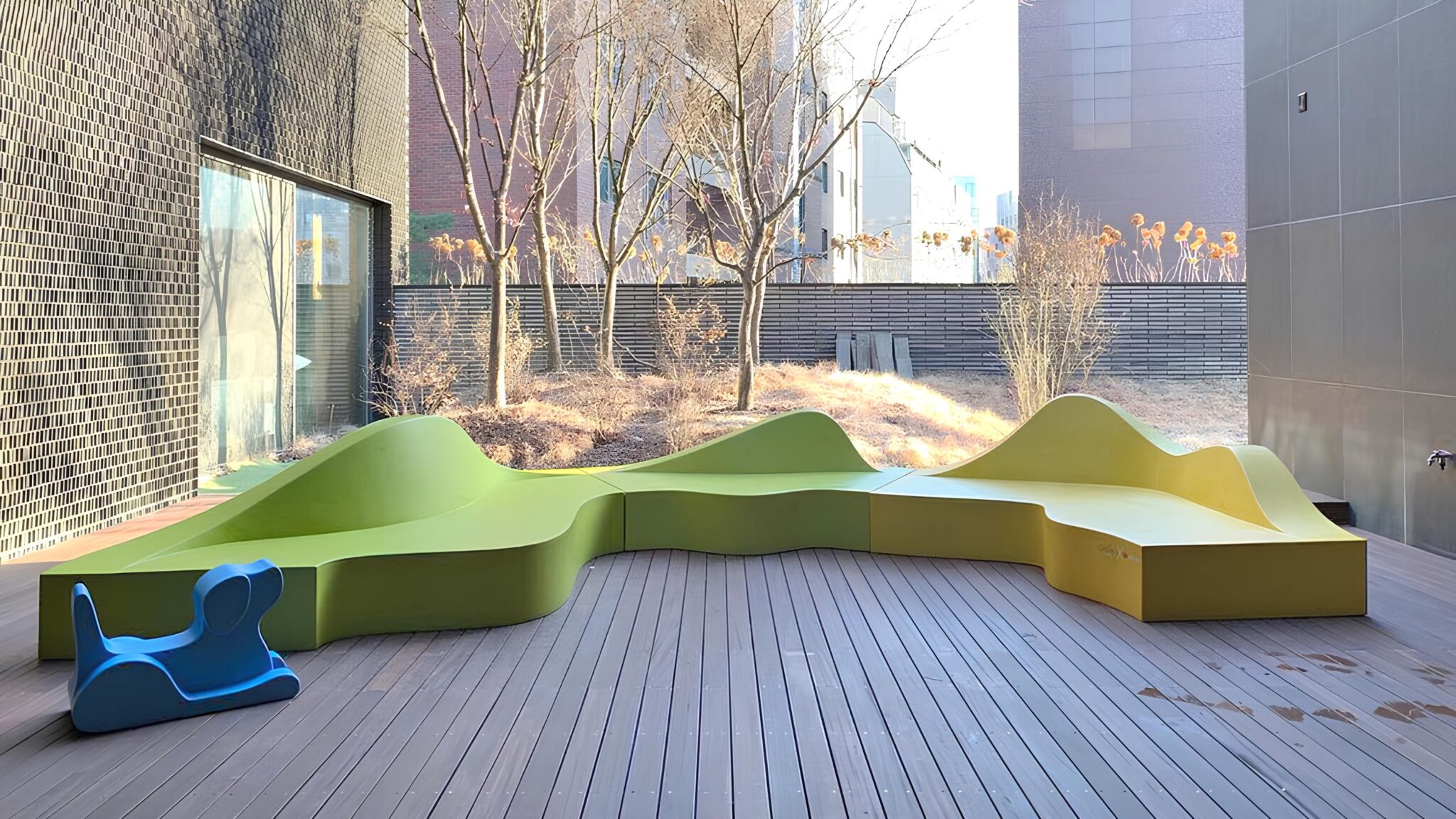 Sixinch Furniture - Discovering the Art of Living with Lomuarredi ...